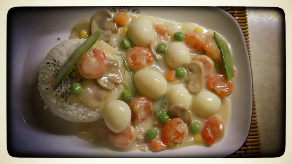 LUWEEH KITCHEN : Sipo Egg in White Sauce