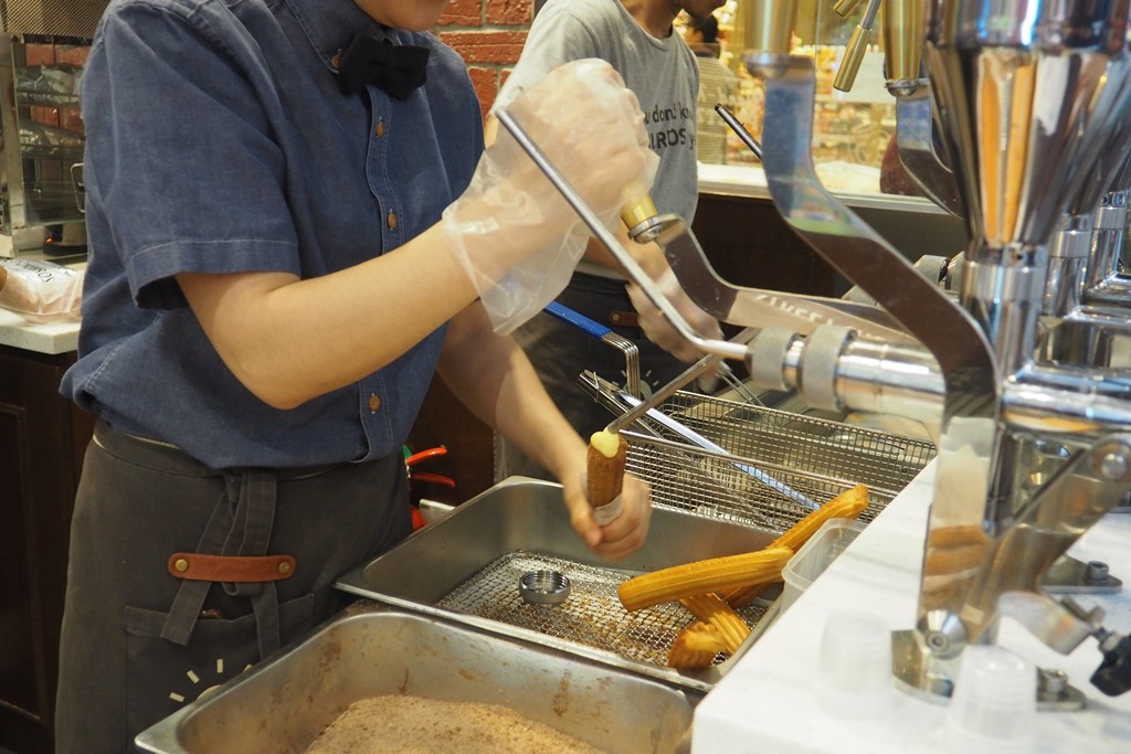 Follow Me To Eat La - Malaysian Food Blog: STREET CHURROS ~ The World's ...