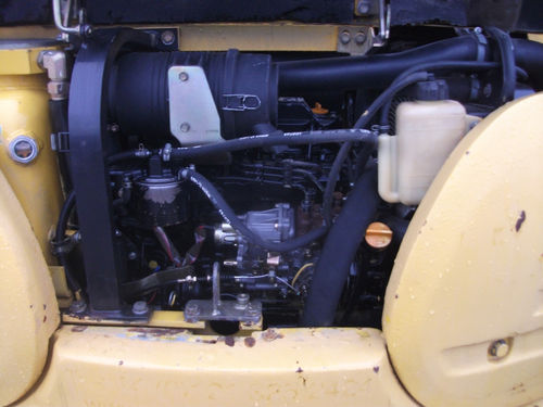 eBay Scam Hunter: KOMATSU PC45 EXCAVATOR WITH 2922 HRS