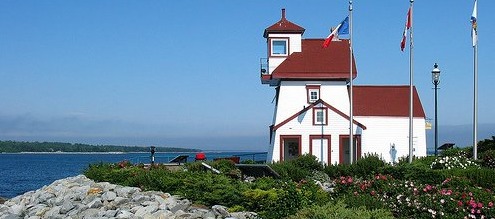 Retire from the usual in Liverpool, Nova Scotia : Liverpool's Fort ...