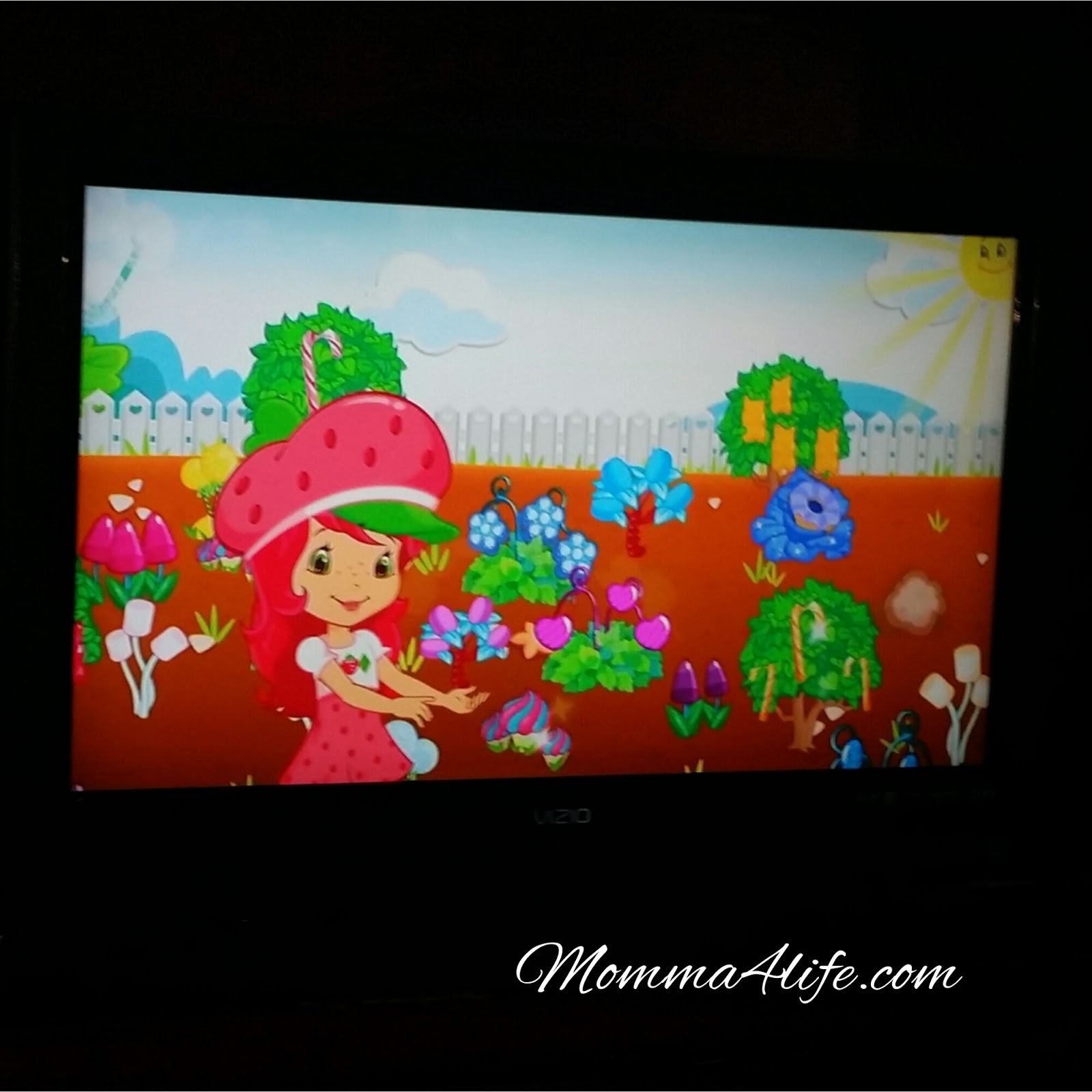 Strawberry Shortcake Berry Hi-Tech Fashion Review - Momma4Life