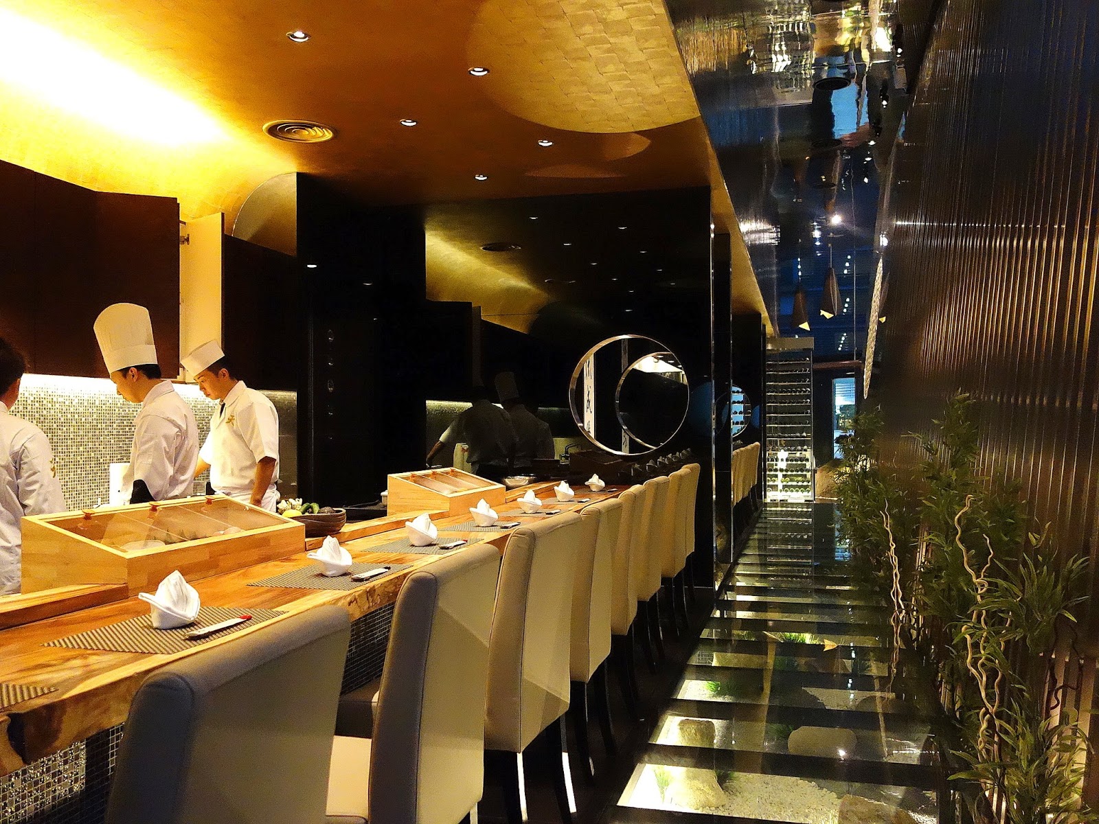 The new menu overhauls what Ten once served at its former Solaris ...