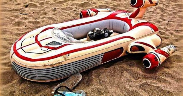It's A Dan's World: EVEN JEDI'S WEAR JANDALS: The Star Wars Landspeeder ...