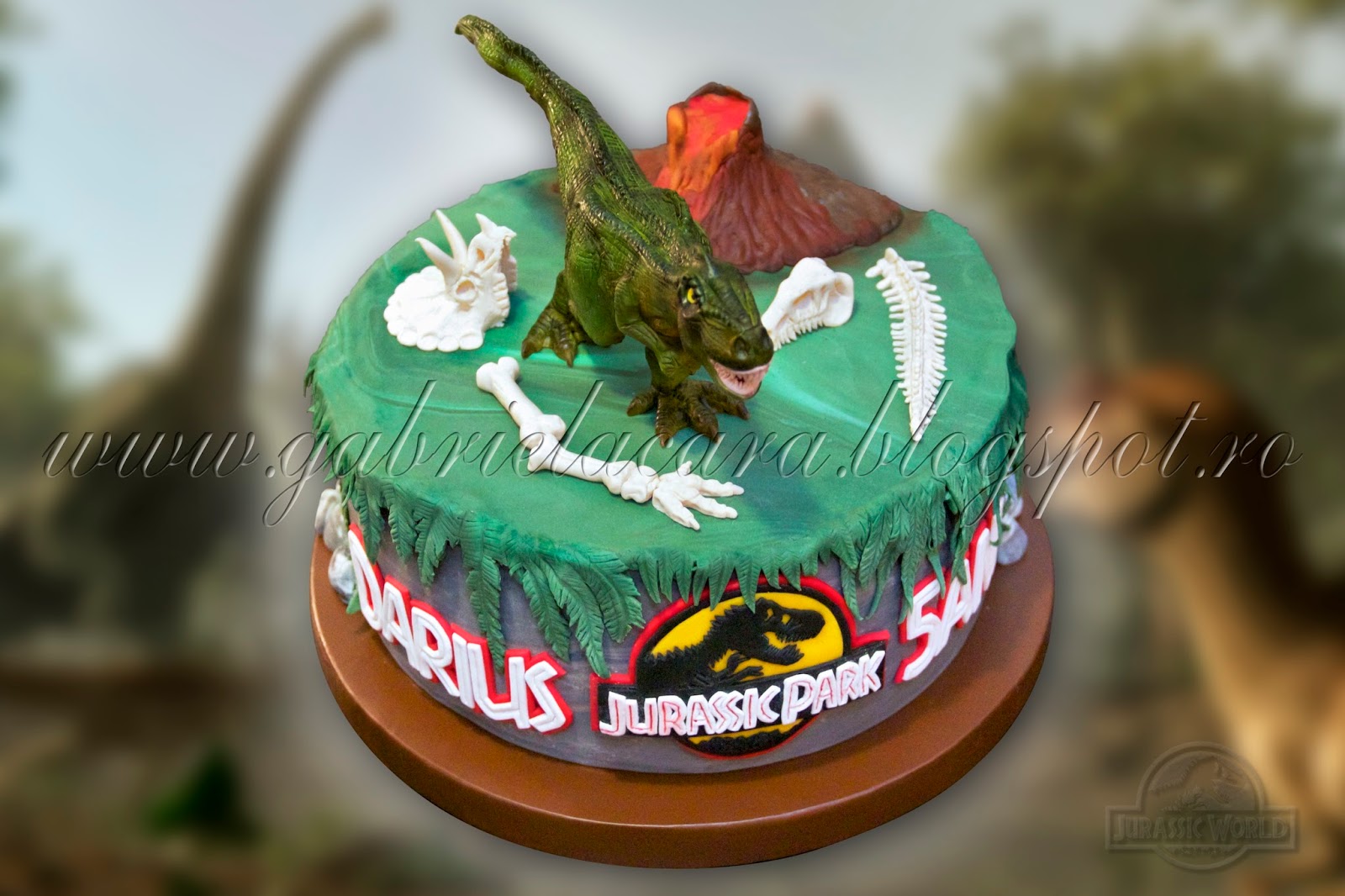 Gabriela's blog: TORT T-REX