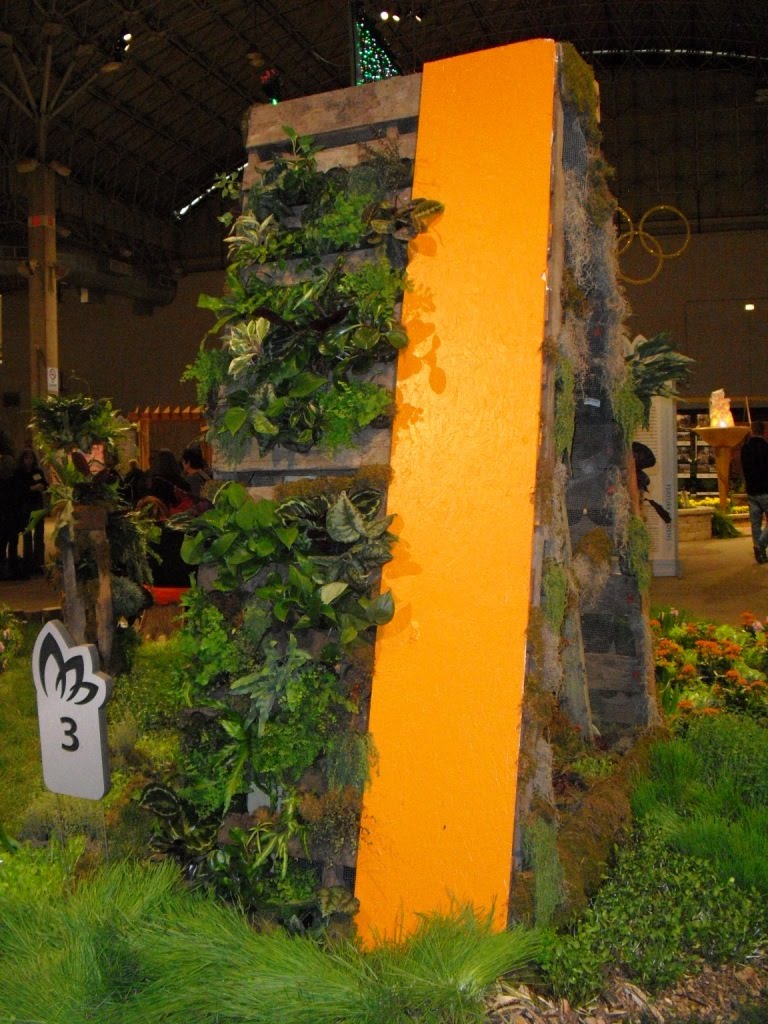 Life Among the Leaves: March 2011