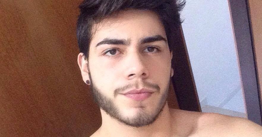 Fake Vip - Melhor Blog de Doação de Fotos Fake: Dono