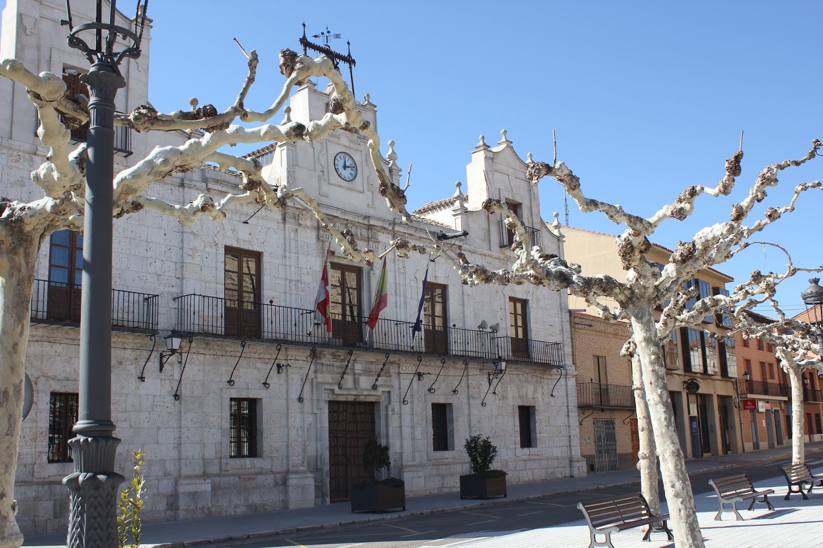 Maravillas ocultas de España: Nava del Rey (Valladolid): La iglesia de ...
