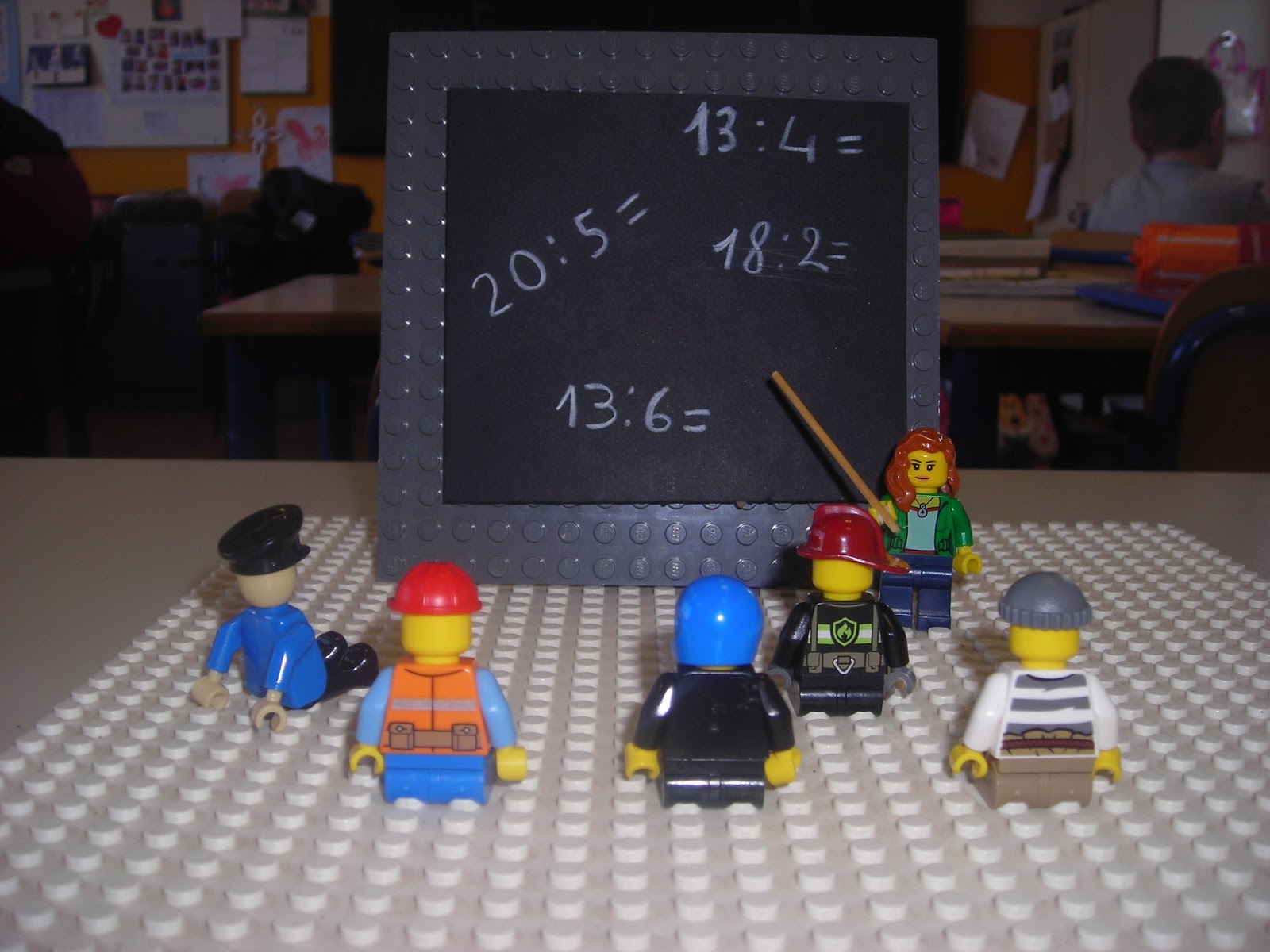 Creating Tomorrow's Schools Today 2014-2017: Division practice with Legos