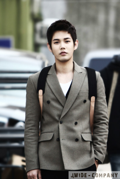 -Mirou Kimohara- : Biodata Pemain Nail Shop Paris