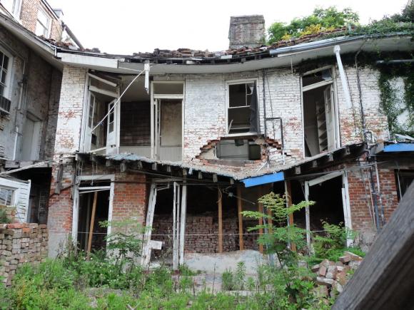 bicoque - définition - C'est quoi