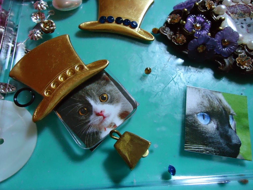 Mama San's Mojo: Build A Line Challenge from B'sue Boutiques, Sandra ...