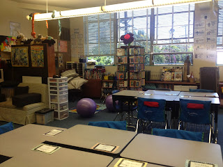 Mrs. Lyon's Blog - Teaching: The Art of Possibility: Classroom Tour ...