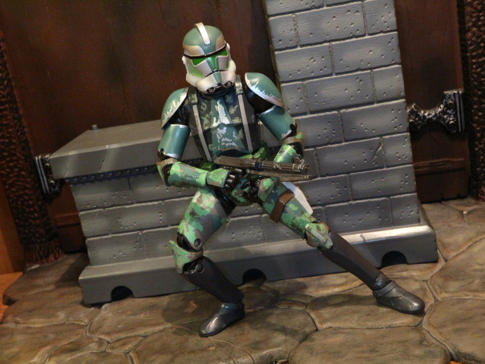 Commander Gree Phase 2 Toy
