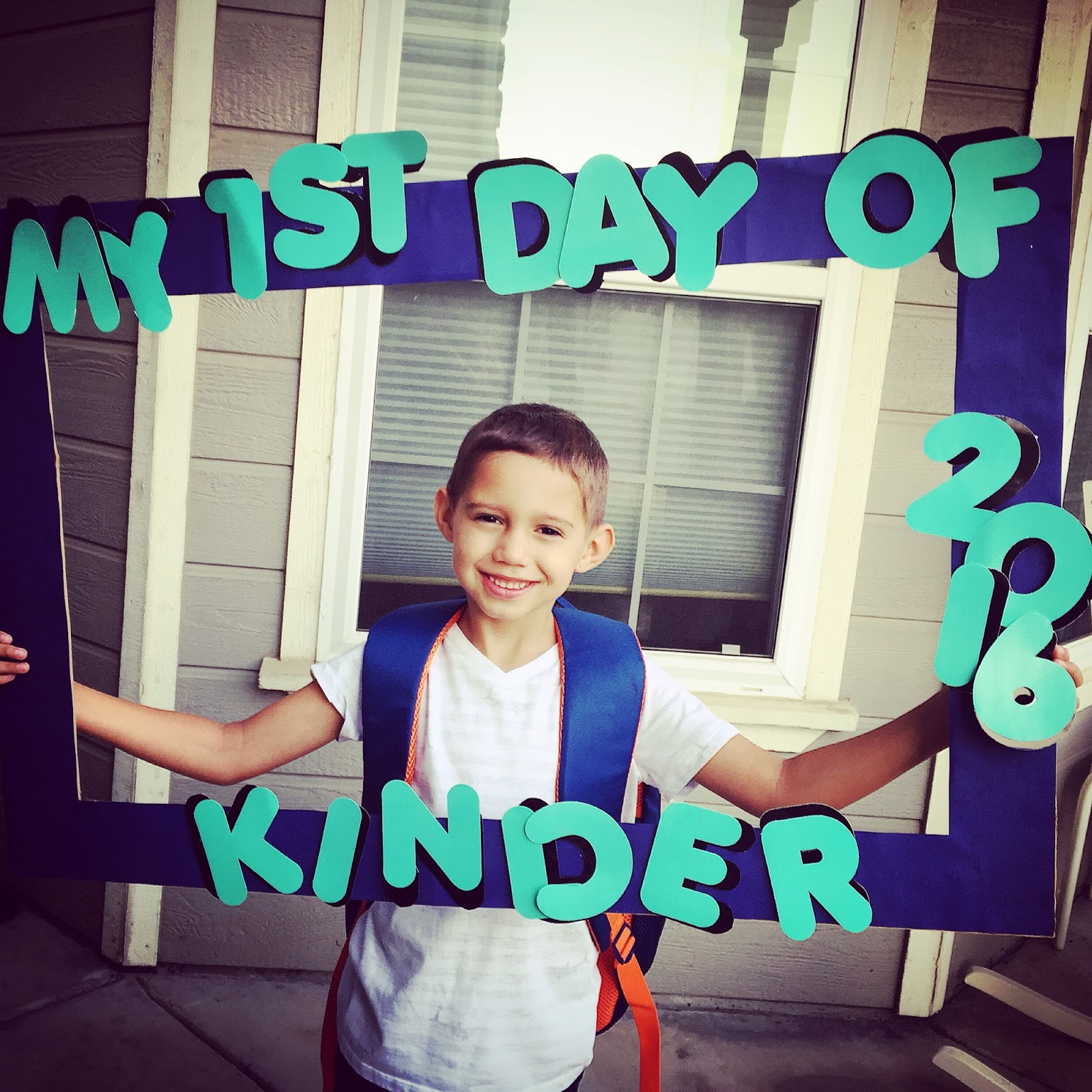 EASY 1st day of photo sign- that you can use every year...