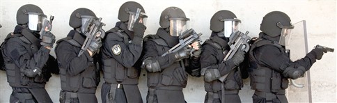 Gsg9 1/87 Unité spéciale: GOE Grupo de Operaçoes Especiais