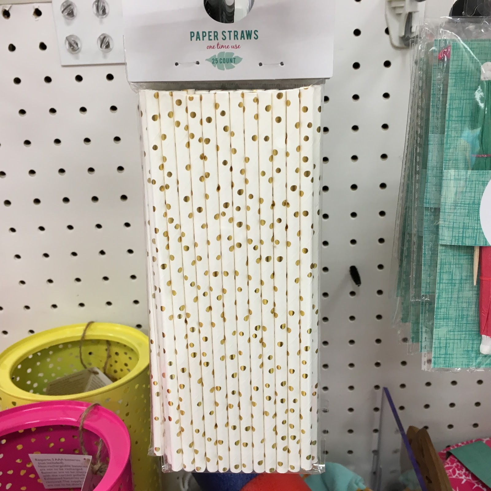 Tracy's Notebook of Style: NEW 25 Pics: Target Dollar Spot Pineapple ...