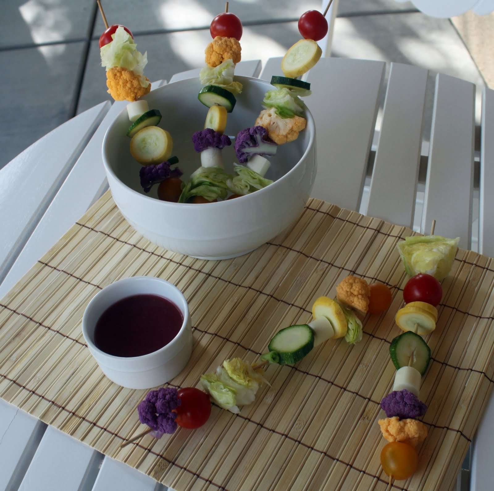 Moore Minutes: Dinner on a stick & SOLO Chalk cup GIVEAWAY!