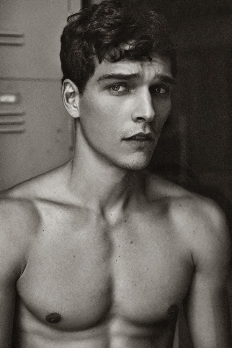 Camp of Fame: Male Model: Alexandre Cunha