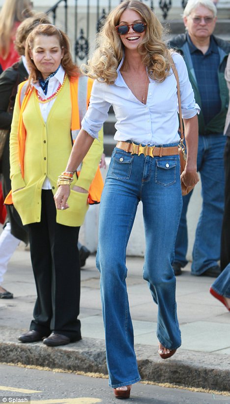 Elle 'The Body' Macpherson, 48, reveals the truth about her school run ...