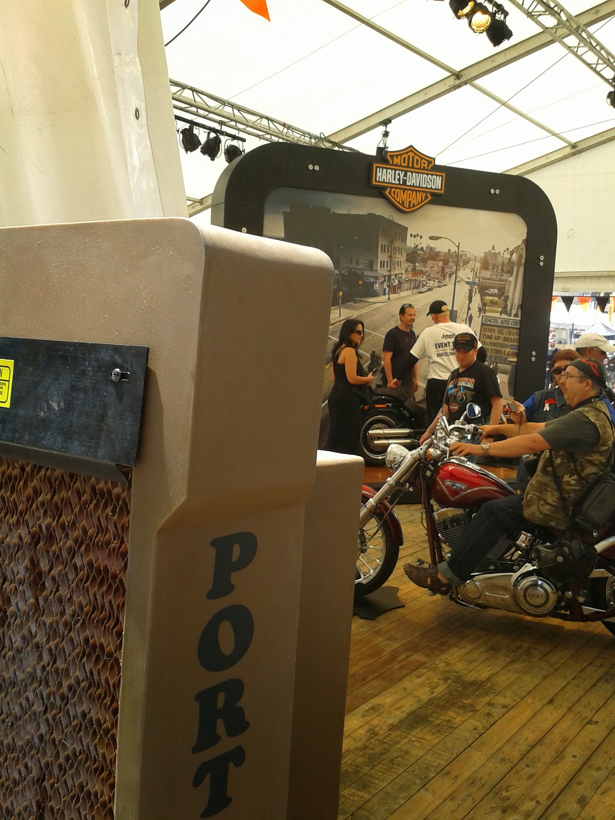 Port-A-Cool JetStream Evaporative Cooler: Low cost refrigeration and ...