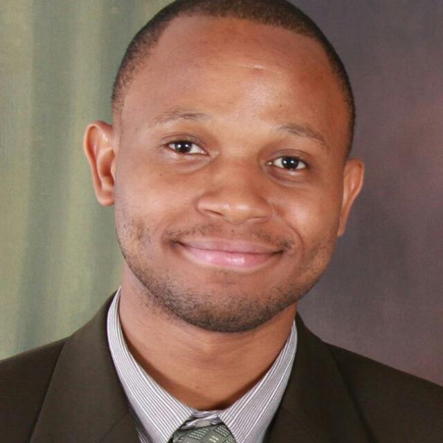 Quantum Computers Technology: Management