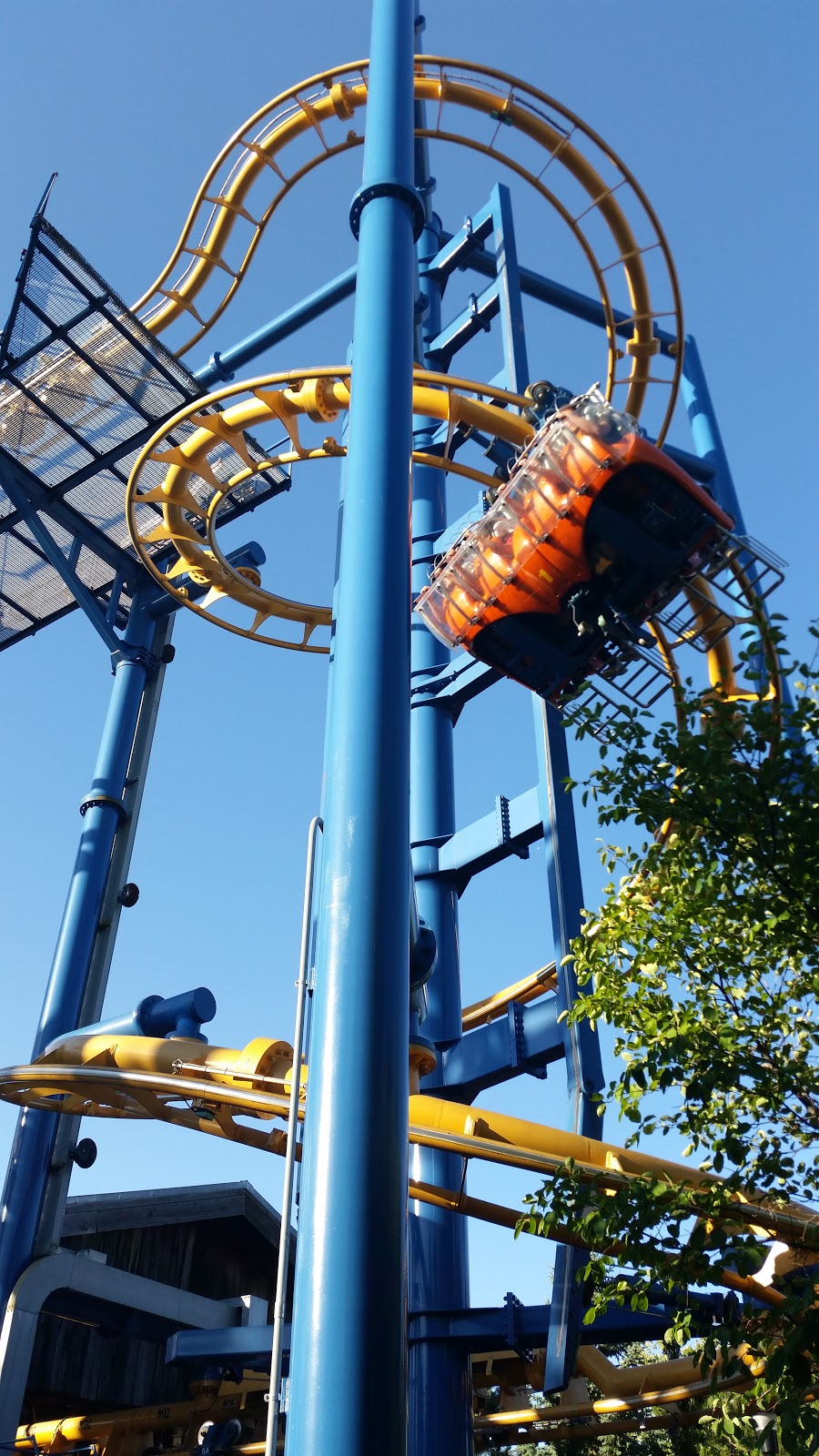 Vaughan, Ontario, Canada: Canada's Wonderland - Time Warp - Explore ...