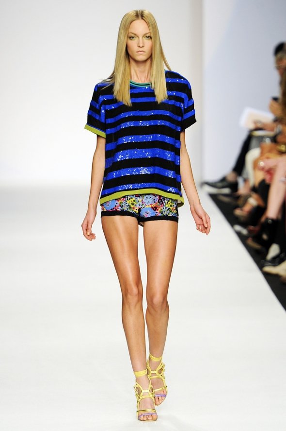 Trend Grafity: spring 2011 trends fashion - GP03