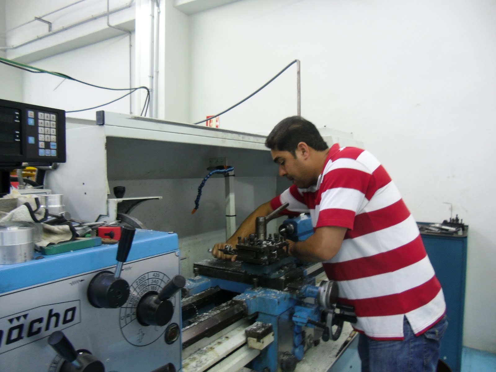 ELECTROMECANICO DE MANTENIMIENTO SERVEF: TORNEADO CONICO (PRACTICA Nº 2)