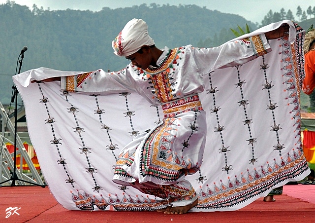 Visit Banda Atjeh: Tarian Aceh