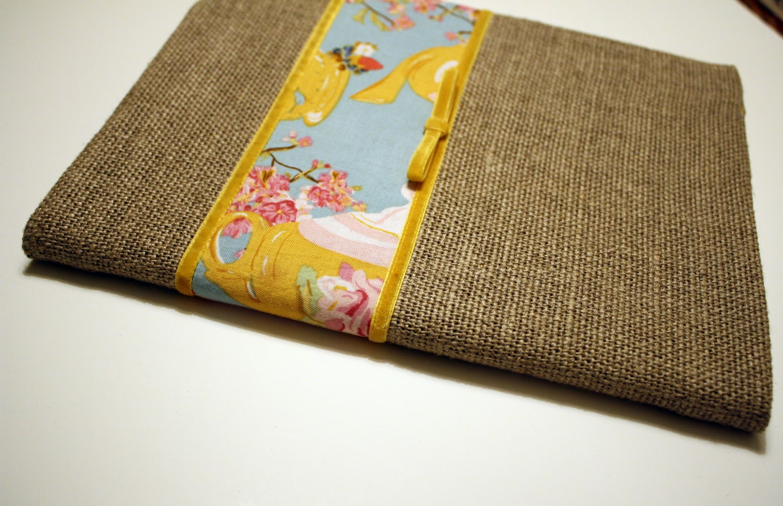 sew grown: Book or Journal Cover Tutorial