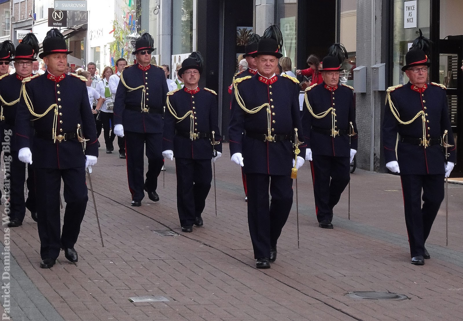 Ornamentsnijder - PATRICK DAMIAENS: De Hasseltse rederijkerskamer De ...
