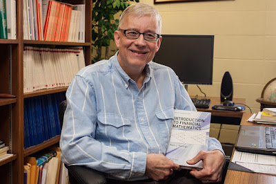 Helge Scherlund's eLearning News: Knox Professor Pens New Financial ...