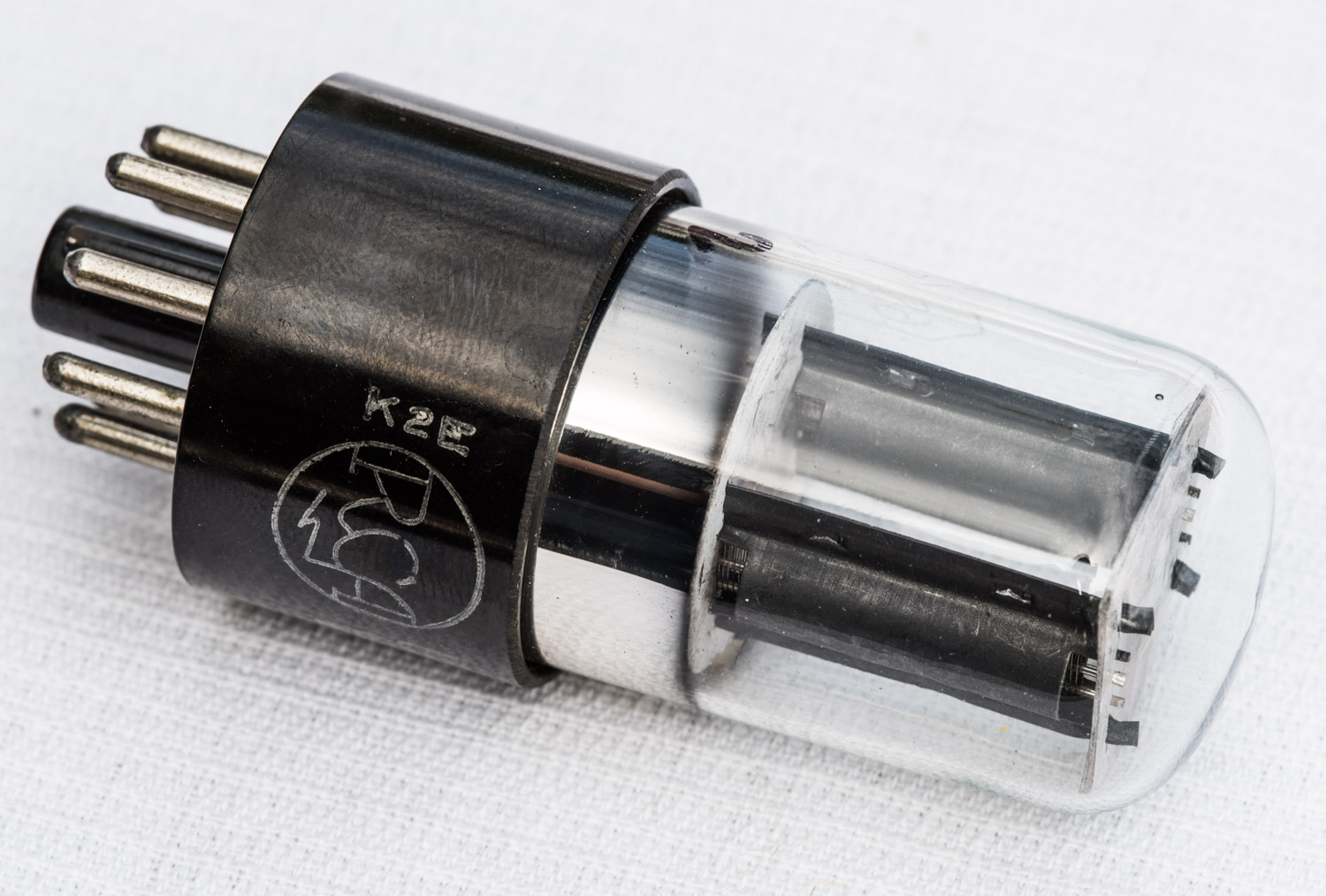 VinylSavor: Tube of the Month : The 6SL7