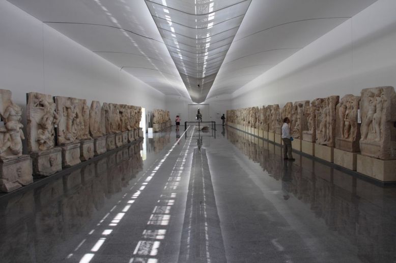 bensozia: The Sculptures of the Sebasteion at Aphrodisias