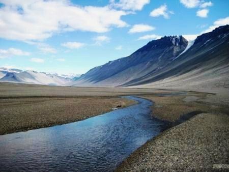 Ultima Thule: Dry Valleys and Lake Vanda - wonderful Antarctica