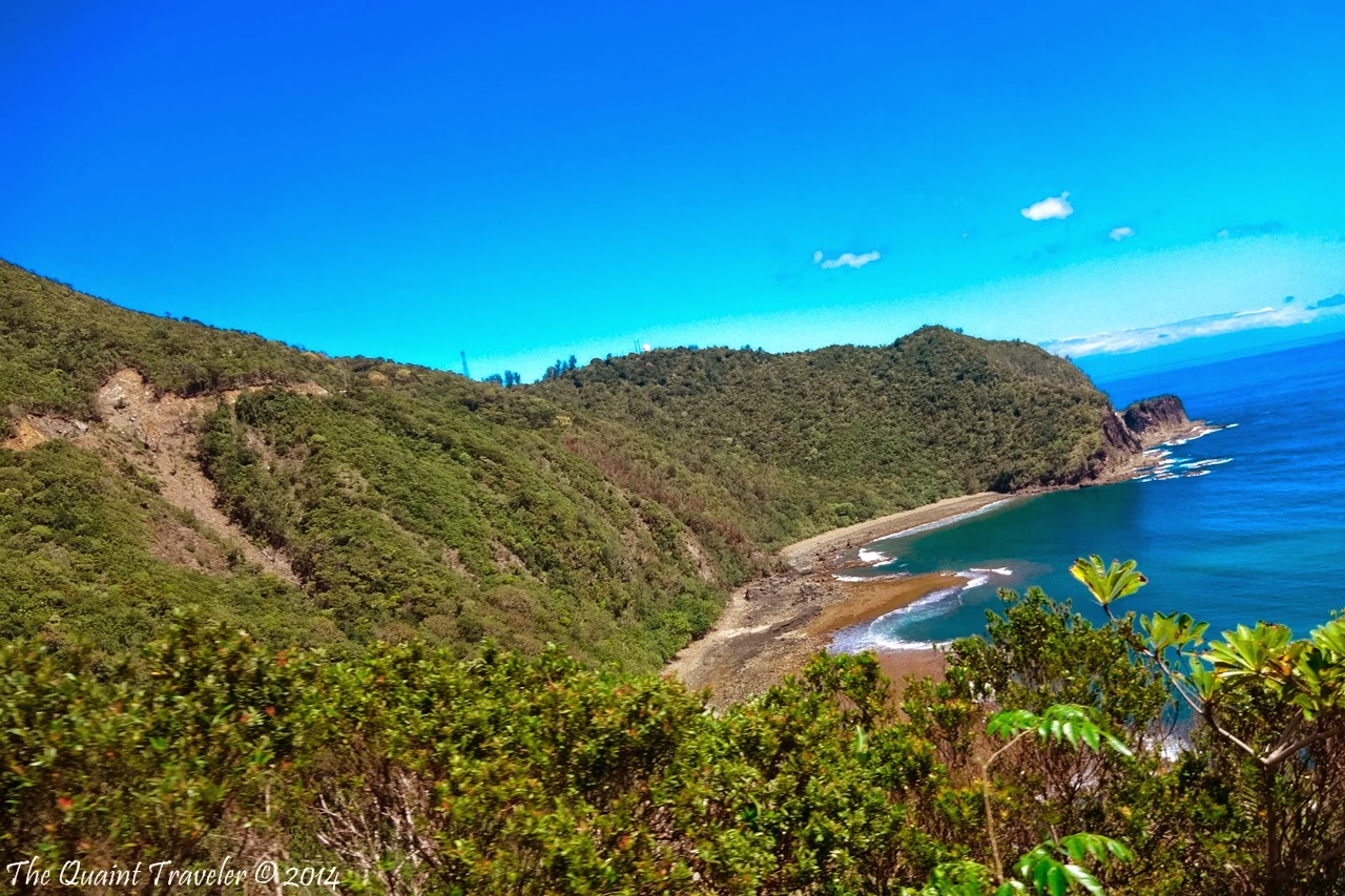 The Quaint Traveler: Baler Lighthouse & Dicasalarin Cove, Baler, Aurora
