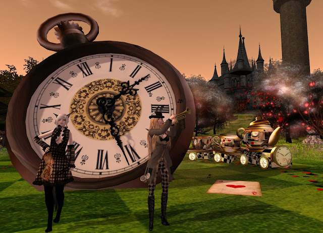 The Wandering Faun: ~alice in wonderland~