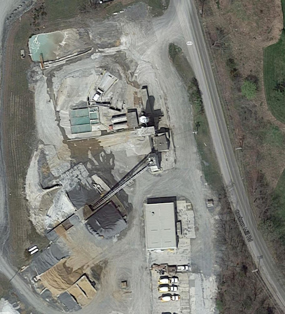 MEC&F Expert Engineers : An 18-year-old worker burried alive under tons ...