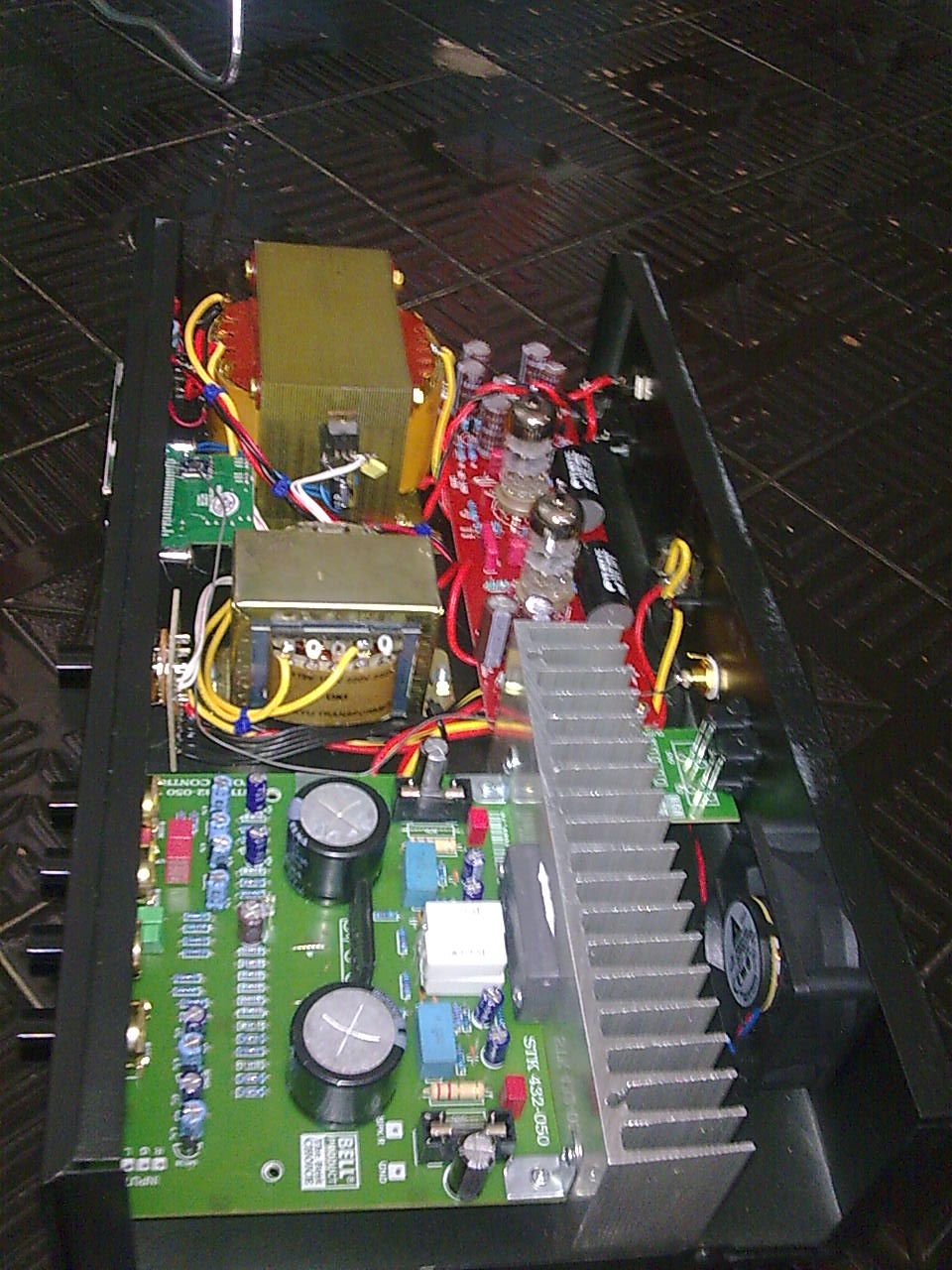 audio: Integrated Amplifier STK 432-050