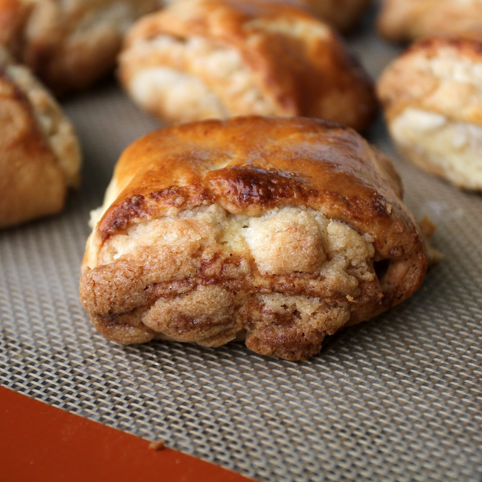 pepsakoy: Nazook ( Armenian Pastries )