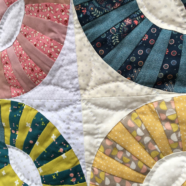 Pickle Dish mini quilt / CHARM ABOUT YOU