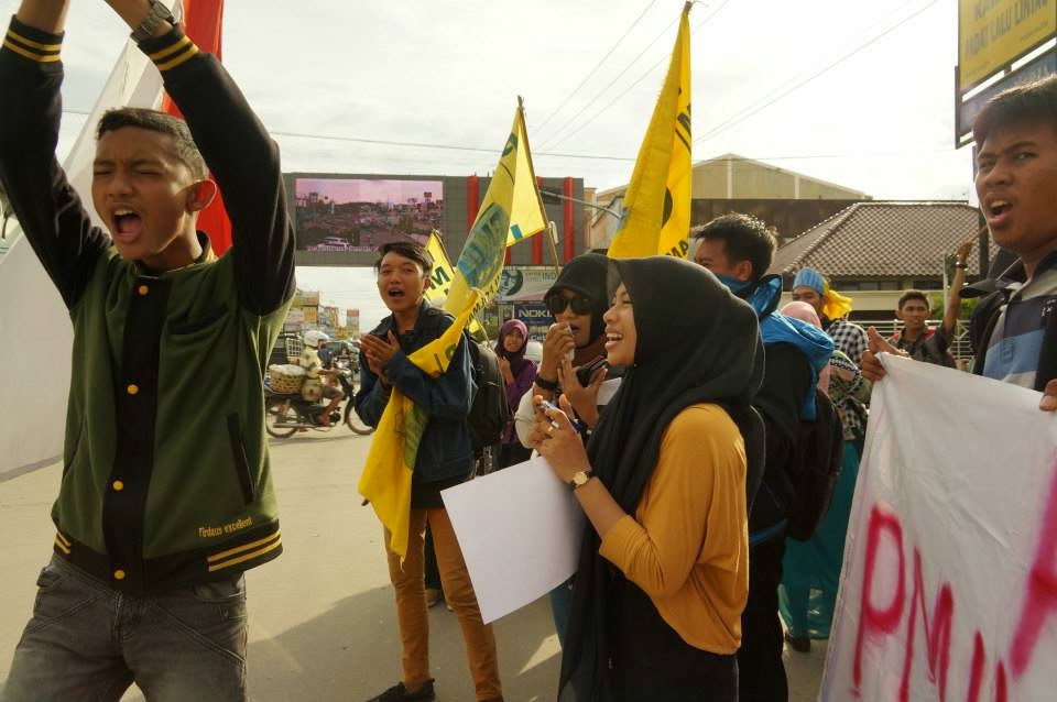 PERGERAKAN MAHASISWA ISLAM INDONESIA ( PMII ) IAIN Samarinda: Aksi ...