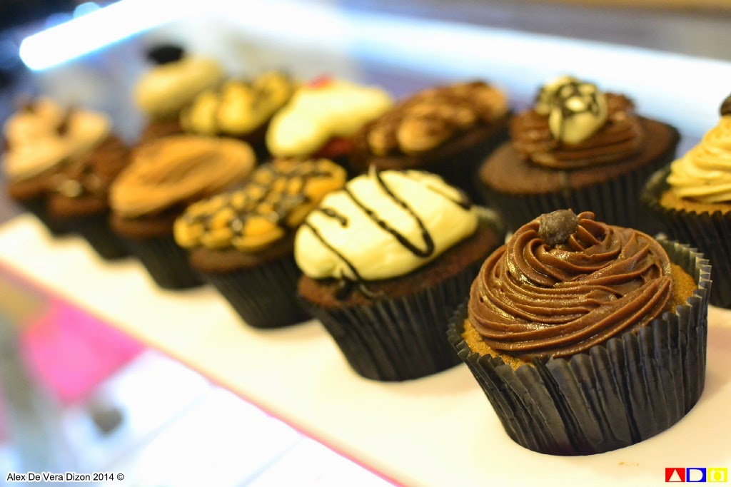 lafanggero: A Dozen of Goodness at Twelve Cupcakes, SM Mall of Asia