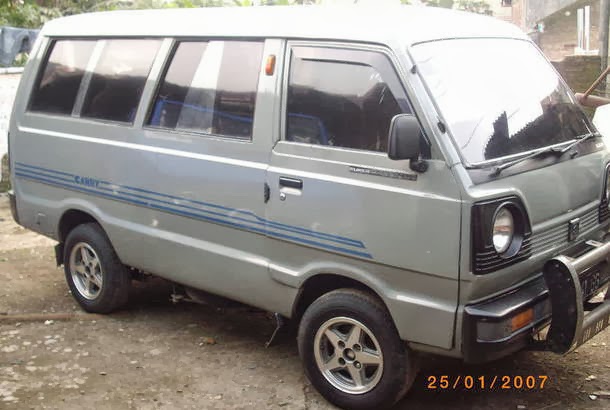 Suzuki Carry Tahun 1984 Minibus | Gambar Mobil Klasik dan Antik