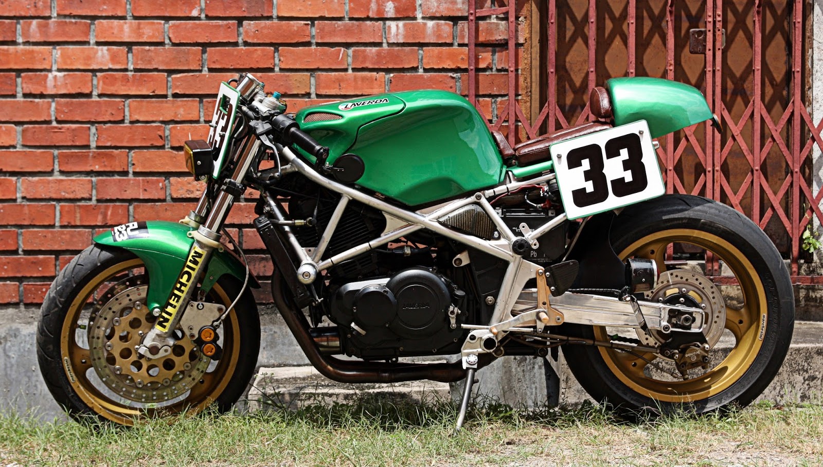 Laverda Cafe Racer - RocketGarage - Cafe Racer Magazine