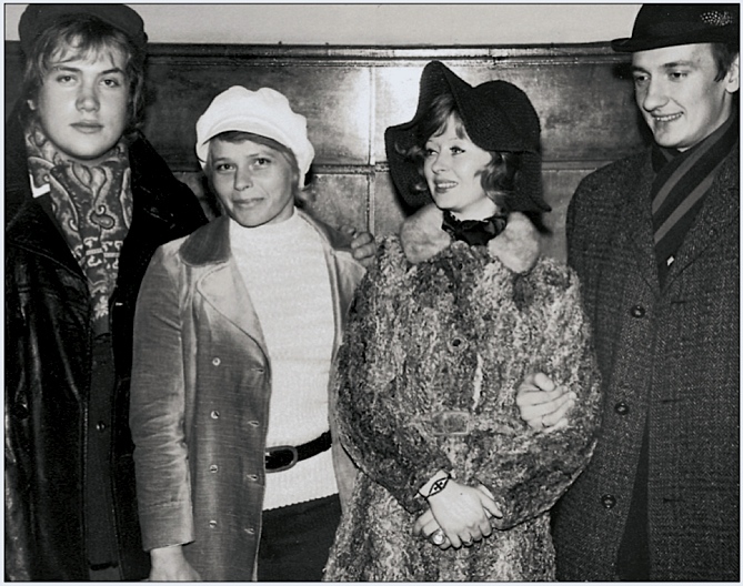 Isekiri: Kristi Tammiku džässilik tee