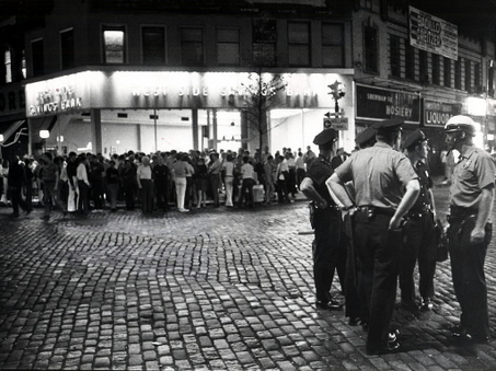 Old Photos of Stonewall Riots, June 28, 1969 (and Following Days ...