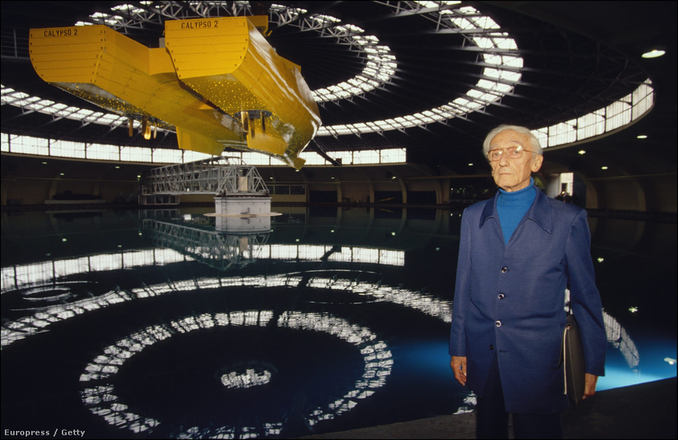 El Alcyone, un barco propulsado por turbovelas