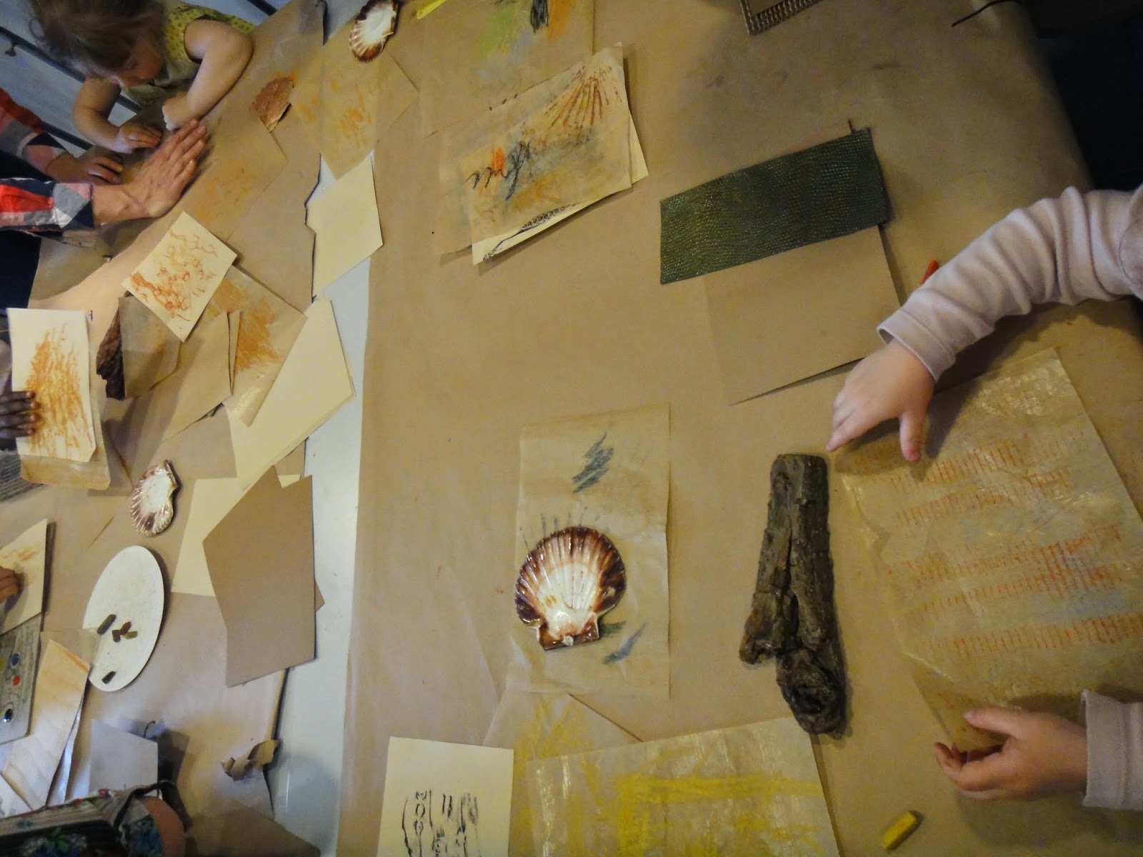 classe petits et grands: Atelier assemblage d'empreintes au musée des ...