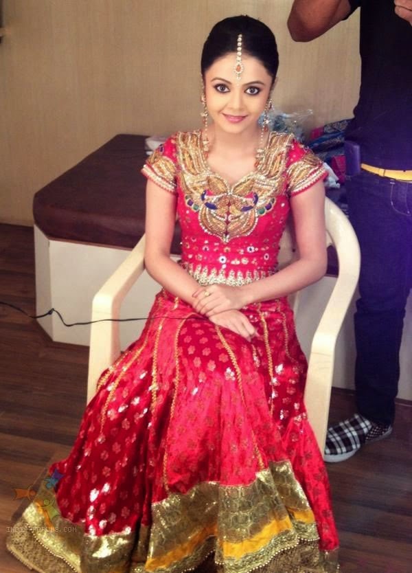 Hot Actress Navel Poke 2014 Chain Xossip Hd Image Gif Photoshoot Blog ...